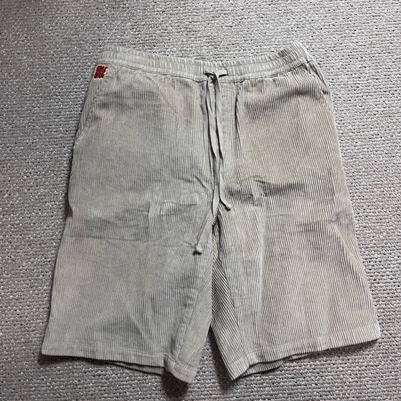 Empyre | Shorts | New Med Empyre Tan Corduroy Shorts | Poshmark